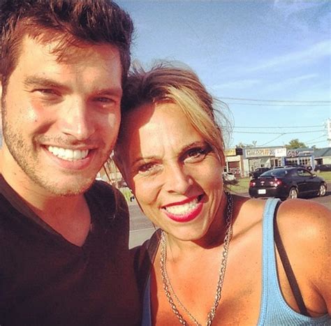 Guylaine Gagnon La Nouvelle Vedette Du Web Tourne Un Porno Et Se Fait