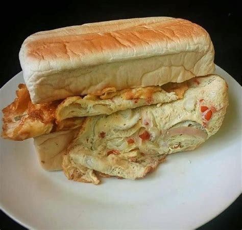 Nigeria Agege Bread With Fried Egg Joyce Foodies Spicy