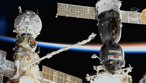 A Hole Has Been Found In Leaking Russian Spacecraft Docked With Iss