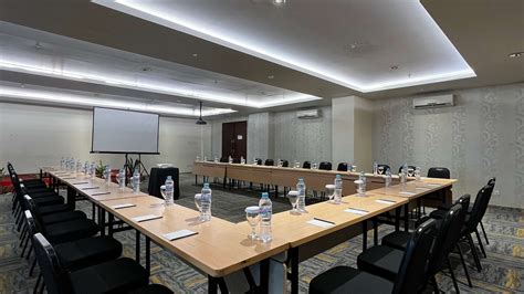 Hotel 88 Embong Malang By Wh Diskon S D 30 Bisa Bayar Nanti