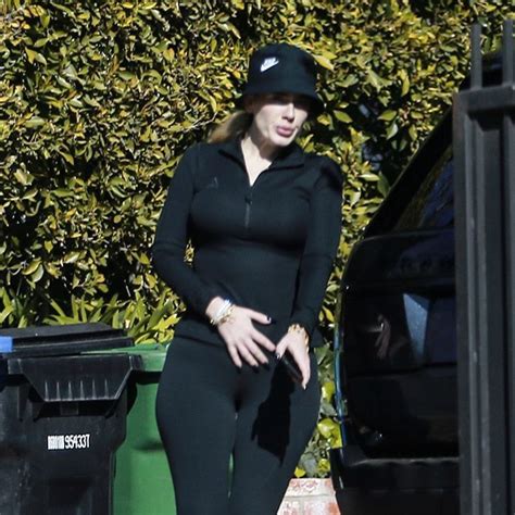 Adele Skinny