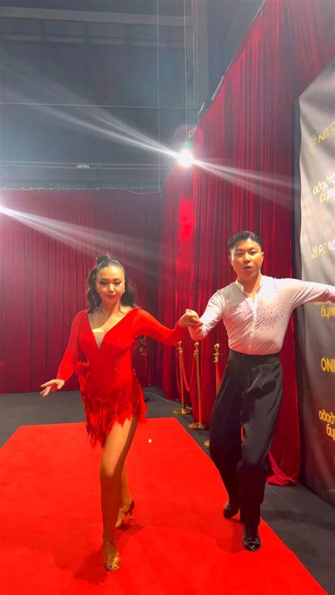 Odonchimeg Battsengel Myagmar Byambaa чамтайгаа театрт учирсан цагаас хойш бид хоёр 17 жил