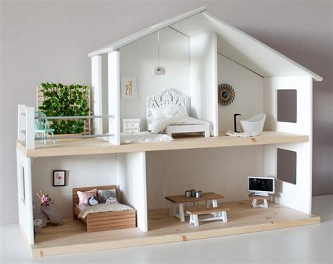 Как сделать деревянный домик своими руками фото МетСтройСпб ру