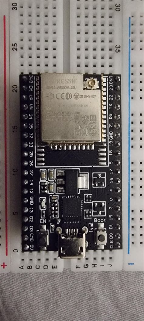 Not Sure If This Esp Board Is Working Resp32