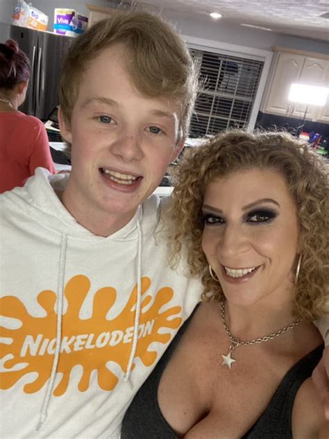 Tw Pornstars Hussiepass Videos And Pics