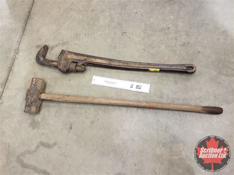 Pipe Wrench And Sledge Hammer Sledge Measures 39 L See Pics