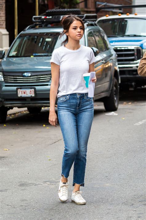 Selena Gomez Outfits Casual
