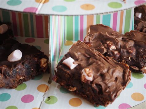 Crunchy Rocky Road - The Gluten Free Greek