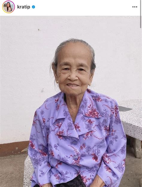 Photo Gallery “กระติ๊บ ชวัลกร” สุดเศร้า แจ้งข่าวสูญเสียคุณยายสุดที่รัก