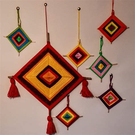 Weaving Workshop Gods Eye Calderdale And Kirklees Recovery College