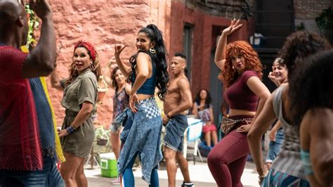 Review Jon M Chus In The Heights Cast Dances Us To New Elevation