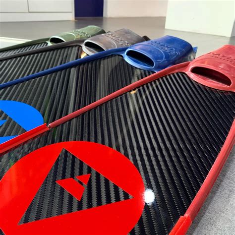 파토스 풋포켓😆 ⠀ 기존 검정색상 풋포켓이 아닌 빨강파랑초록갈색 Freediving Store