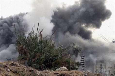 Нови израелски удари в Газа Най малко 25 души загинаха