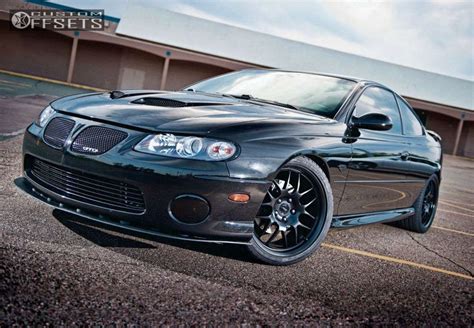 2006 Pontiac Gto With 19x85 43 Champion Motorsport Rg32 And 25530r19