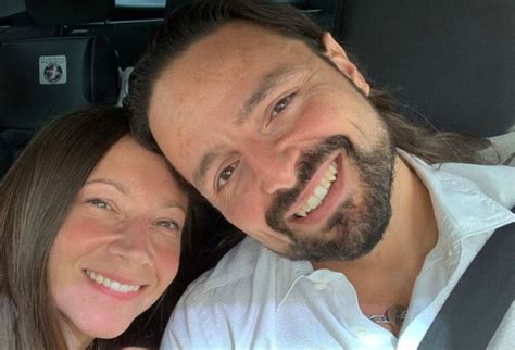 Alberto Bertoli Chi è La Moglie Vita Privata Del Figlio Di Pierangelo Bertoli