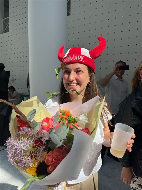 Elena Bech Hansen Nyuddannet Ha Mat Fra Cbs🎉 Og Min Seje Datter💪