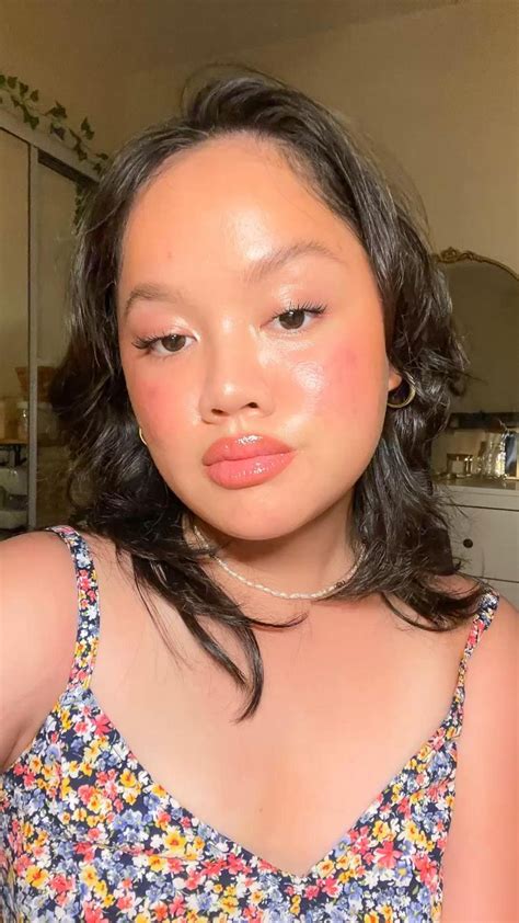 Glowy Makeup Look Dewy Makeup Look Everyday Makeup Look Natural