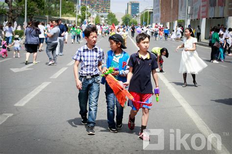 ФОТО Инээж буй ХҮҮХДҮҮД