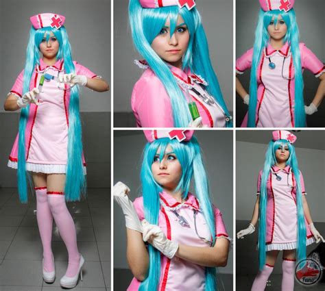 Hatsune Miku Cosplay Love Ward Colored Cosplays