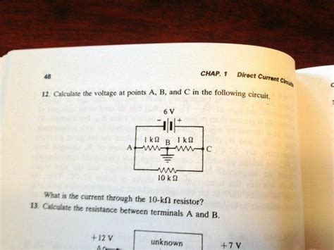 Electronics Calculating Voltages