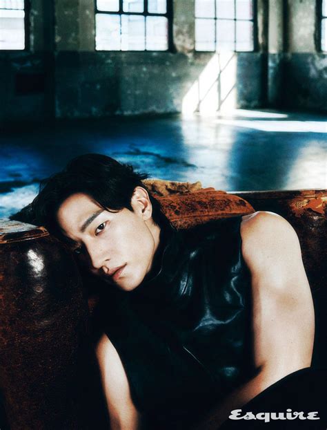 Hot 화보 보기 │ 에스콰이어 코리아 │ Esquire Korea │ 패션 매거진 패션 잡지 남성지