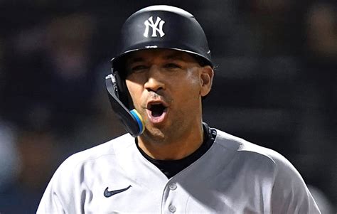 Yankees Marwin Gonzalez Drilled In Head At Plate On Catchers Throw