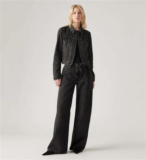 Levis Womens Xl Straight Jean Influential Lady Stencil