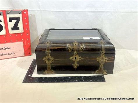 LOCKED DISPLAY CASE NO KEY Bentley Associates LLC