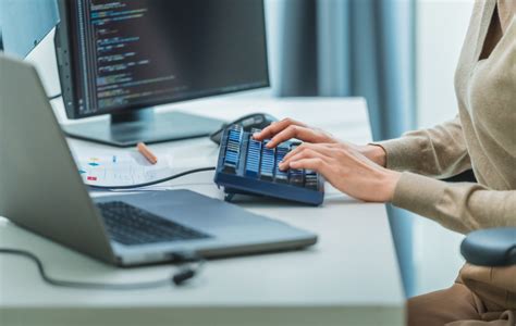 Leveraging Custom Software Solutions To Enhance Business Efficiency