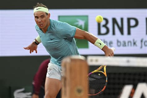 Photo Rafael Nadal Esp Au Premier Tour Des Internationaux De France