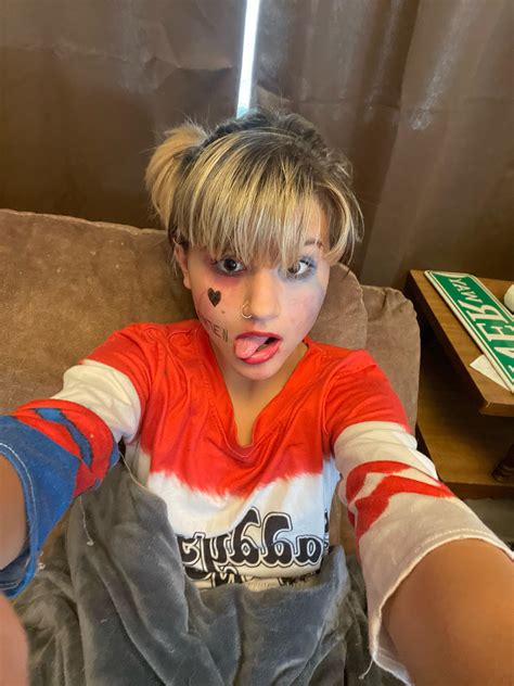 Hq Closet Cosplay Rharleyquinn