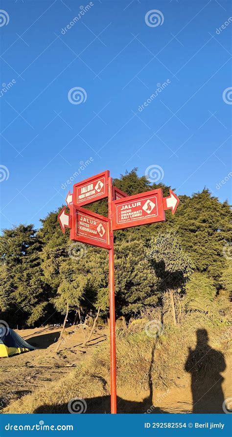 Road Markings In Mount Prau Central Java Editorial Stock Image Image
