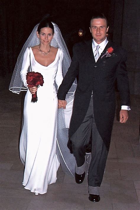 Red Carpet Wedding Courteney Cox And David Arquette Red Carpet Wedding