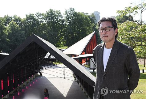 영국 서펀타인 파빌리온 설계한 조민석 건축가 연합뉴스