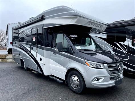 Best Class C Motorhomes Without Slides
