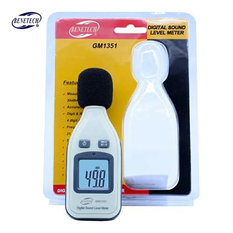 BENETECH Digital Sound Level Meter Decibel Logger Tester GM DB Noise In Decibels LCD