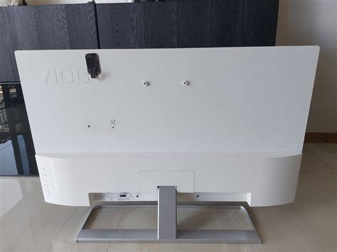 Aoc 32 Inch Monitor Computers And Tech Parts And Accessories Monitor Screens On Carousell