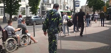 У Вінниці проводять екскурсії для військових на реабілітації Oboz Ua