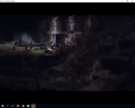 vlc media player how to make each video clone fullscreen on its