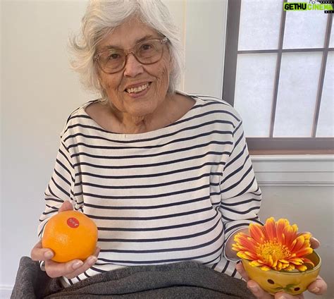 Sandra Cisneros Wiki Biography Age Photos Spouse And More