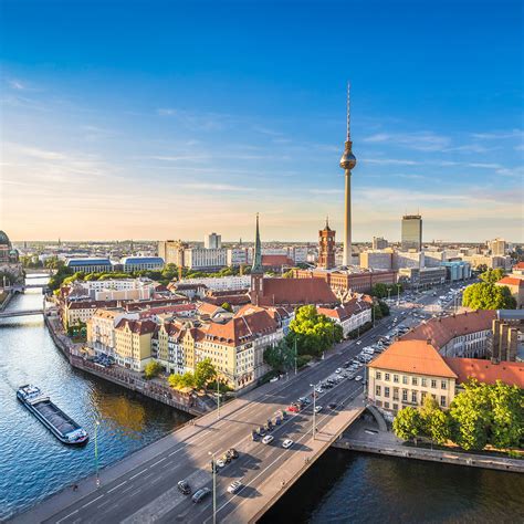 Berlin Blends History Art And Darrell Klassy Travel Facebook