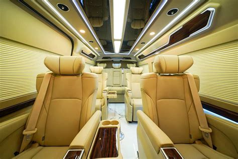 丰田海狮7座价格 丰田海狮13座商务车搜狐汽车搜狐网