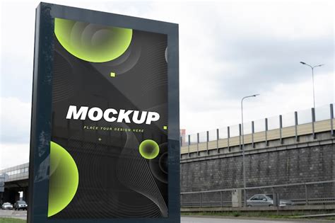 판촉을 위한 거리 광고판 목업 프리미엄 Psd 파일 판촉을 위한 거리 광고판 목업 프리미엄 Psd 파일