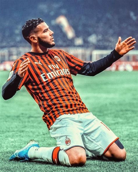 Pin Oleh Ahammad Tausif Mayeen Di Footballzz Sepak Bola