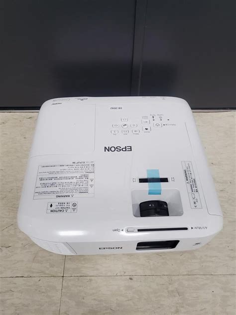 중고빔프로젝터 엡손 Eb 2042 4400안시 프로젝터 세컨웨어헬로마켓