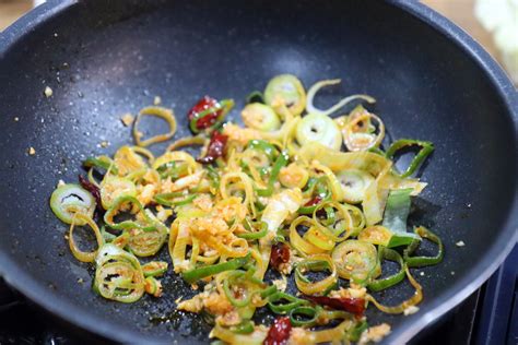 알배추 매콤하게 볶아 보세요