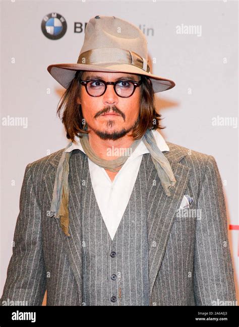 Berlin Deutschland 14 Dezember Schauspieler Johnny Depp Besucht Die Europäische Premiere Von