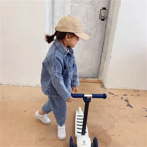 Комплекты детской одежды новые джинсовые маленькие девочки и мальчики куртка с двойным карманом