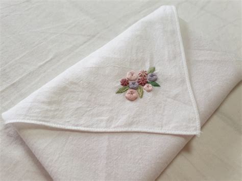 프랑스자수 활용법이 무궁무진한 자수손수건 네이버 블로그