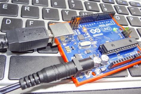 【arduino 小ネタ②】arduinoにはいくつかの電源供給方法があります！ ぶらり＠web走り書き